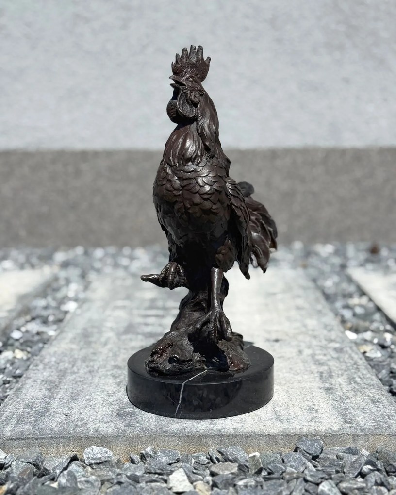Bronzová socha Kohout – zvířecí figurína