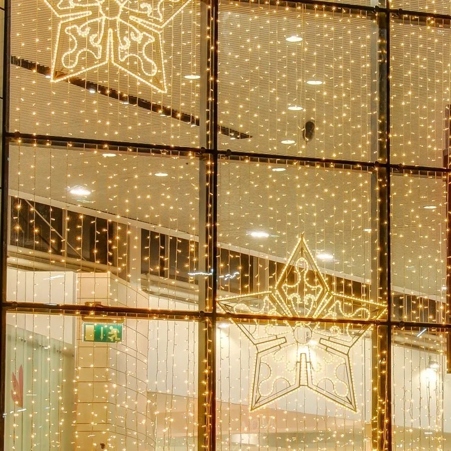 Easy Fix LED světelný závěs interiér, 100 × 500 cm, teple bílá, 500 diod, 10 pramenů, čirý kabel, IP20, prodlužovací