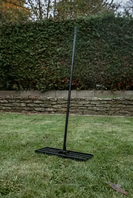 IQ  312334 Garden Nivelační a zapravovací brána 75 cm - černá