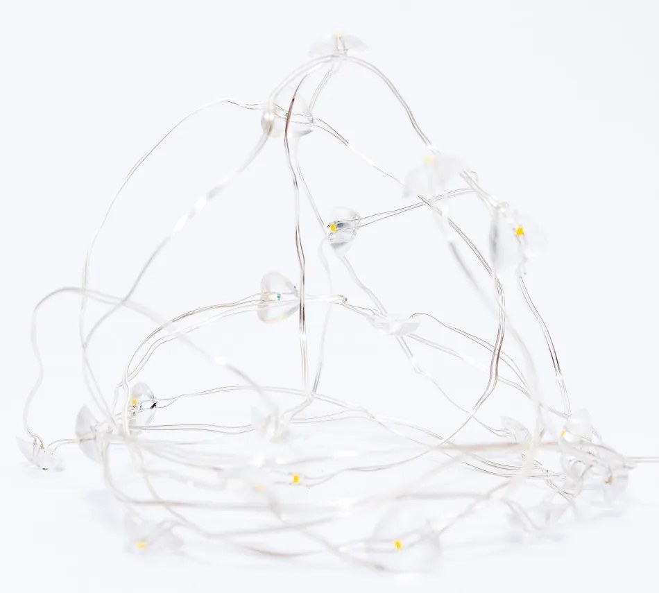 LED světýlka na baterie, srdíčka, 2,3 m, teple bílá, 20 diod, čirý kabel, IP20 interiér, 3 × AA