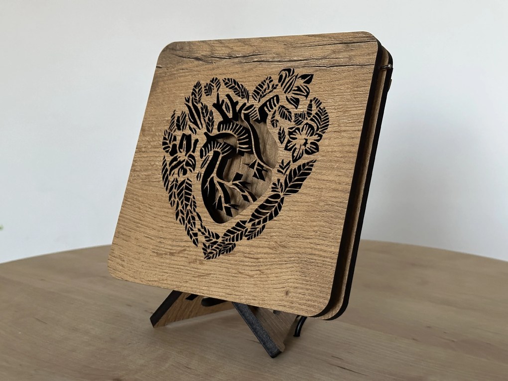 "Srdce" lampa 19x19 cm provedení povrchu: ořech