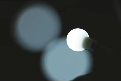 Vánoční řetěz kuličky EMOS ZYK0207 200LED 10m studená bílá