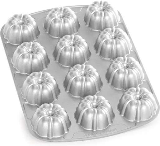 Nordic Ware Forma na 12 báboviček Bundt stříbrná 12 x 60 ml