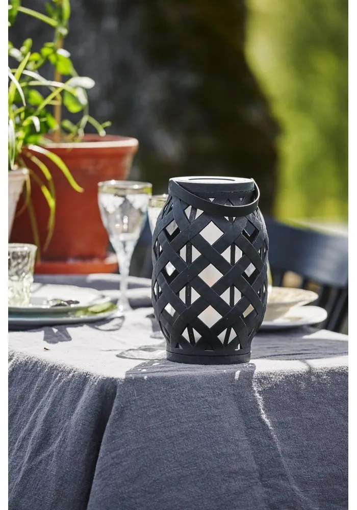 Černá lucerna Star Trading Flame Lantern, výška 23 cm