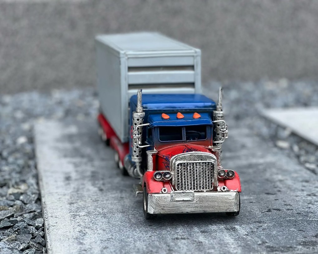 Plechový model - Kamion auto