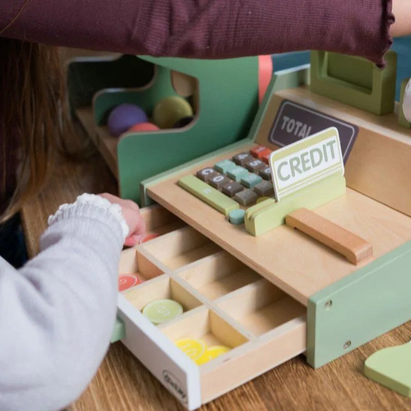 Dantoy Playful Wood dřevěná pokladna 17 ks