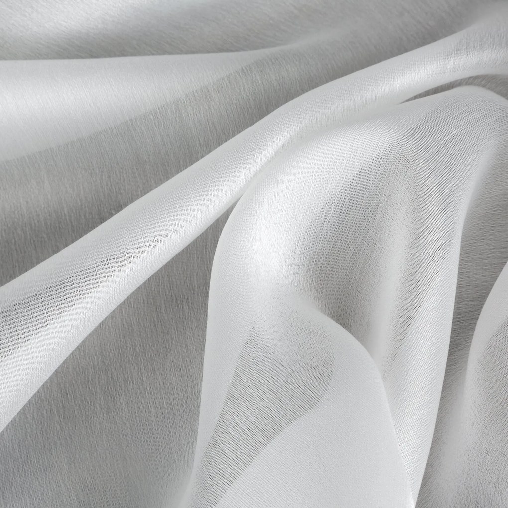 ZÁCLONA NA KROUŽCÍCH TIRSA 300 CM X 250 CM CM BÍLÁ