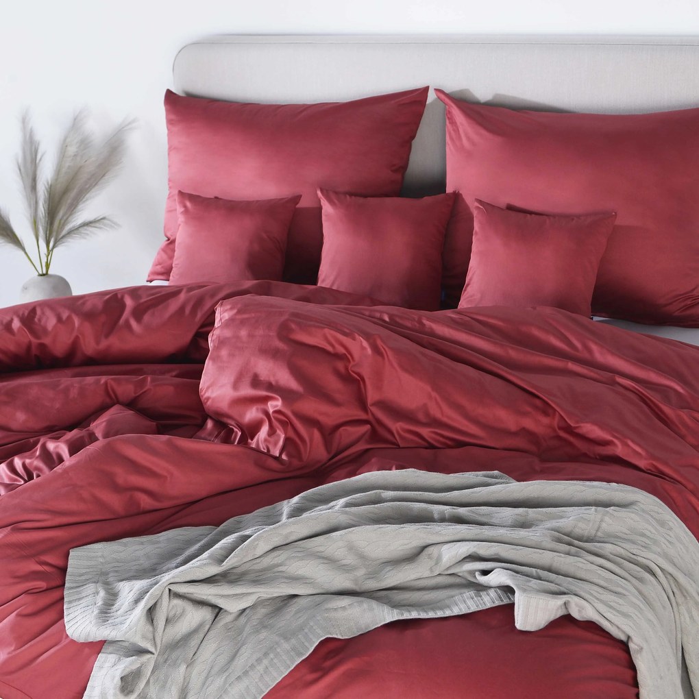 Saténové povlečení Red Velvet Velikost: 140 x 200 + 70 x 90
