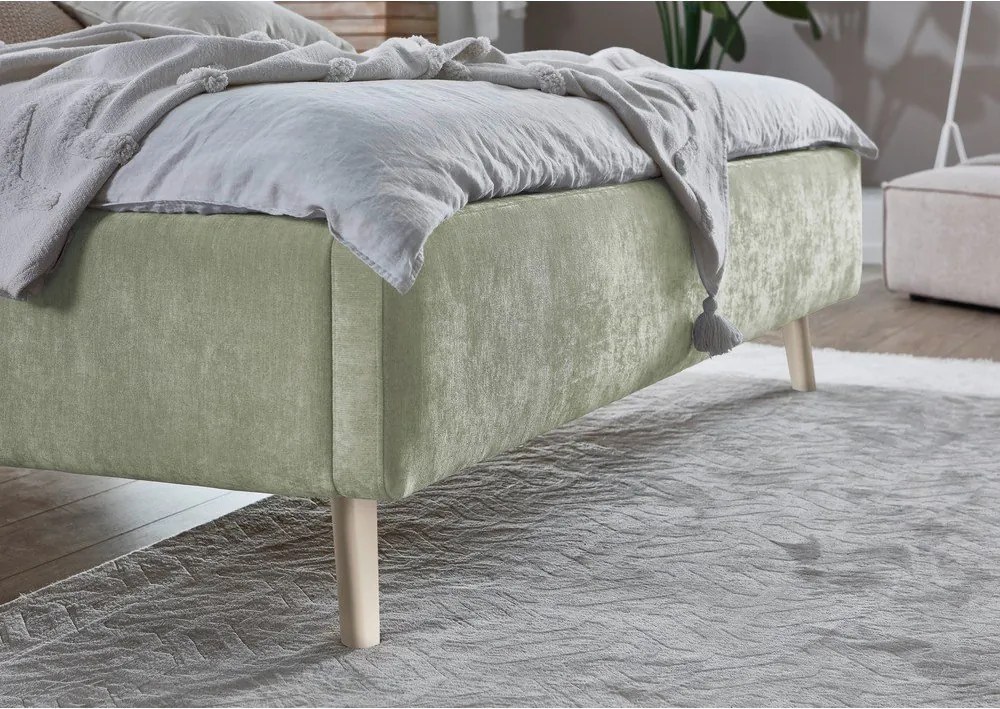Světle zelená čalouněná dvoulůžková postel bez roštu 160x200 cm Mattis – Meise Möbel