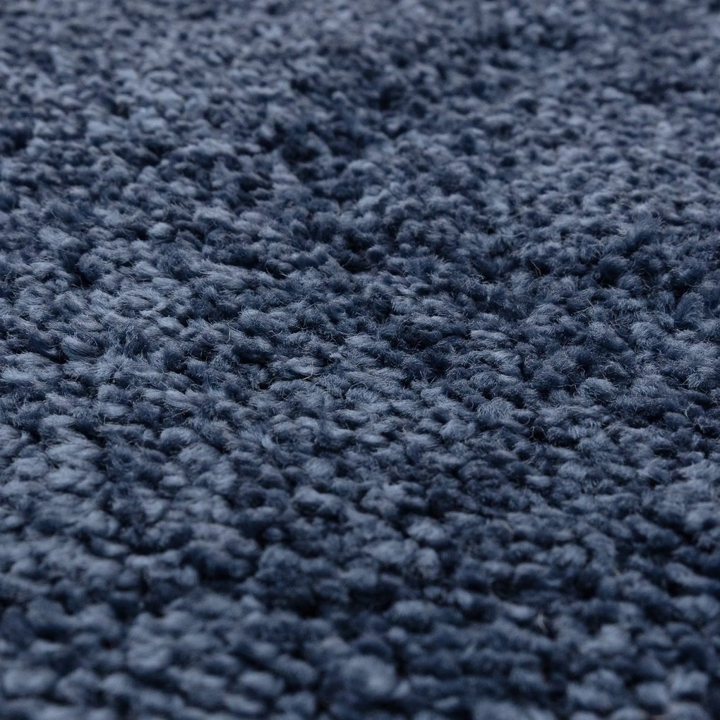 Tribeca Design Kusový koberec Cocoo Navy Rozměry: 200x290 cm