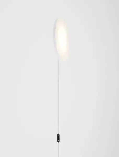 LED stmívatelná bílá stojací lampa Sinkro