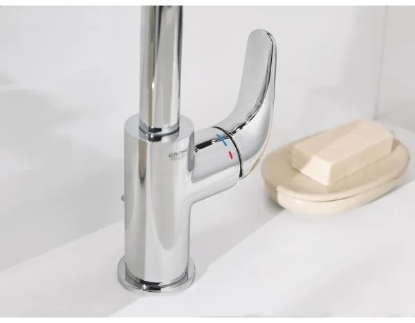 GROHE 24330001 - Umyvadlová baterie EUROSMART velikost L lesklý chrom