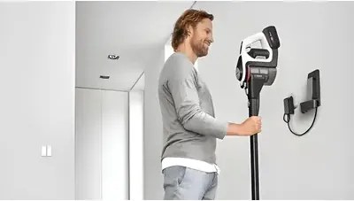 Bosch BSS825ALL / Aku tyčový vysavač / Series 8