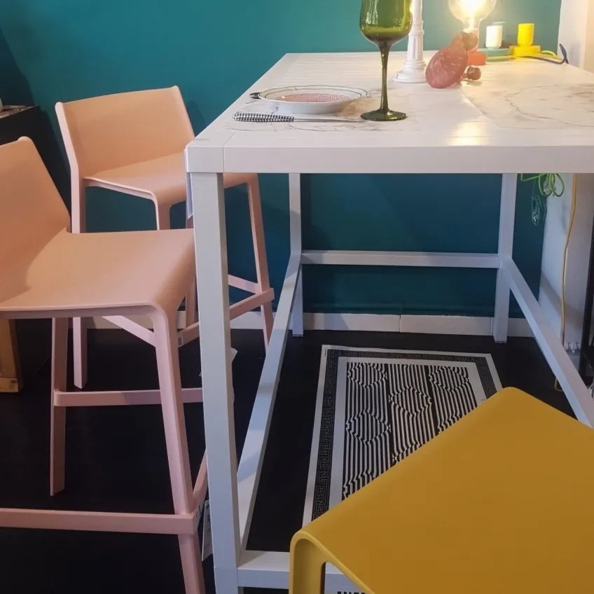 OnaDnes -20% Nardi Lososově růžová plastová barová židle Trill 76 cm