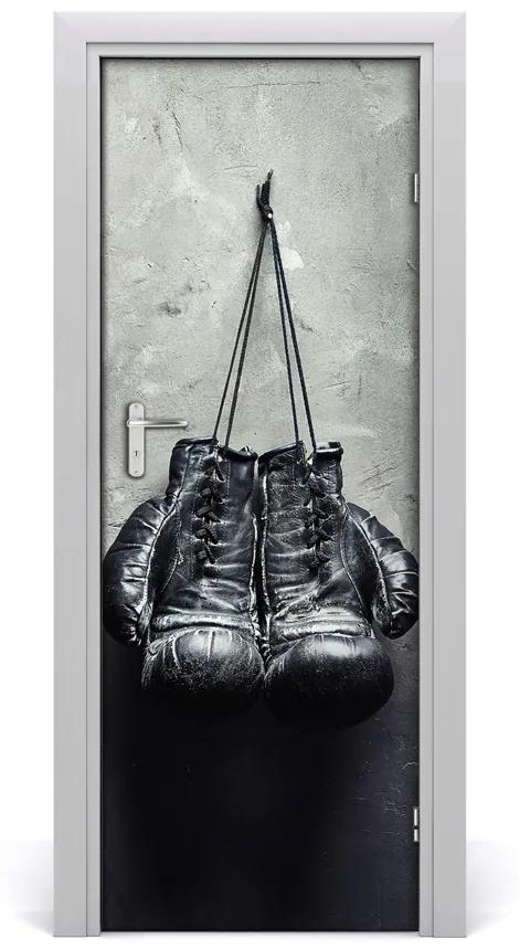 Fototapeta samolepící dveře boxerské rukavice 85x205 cm