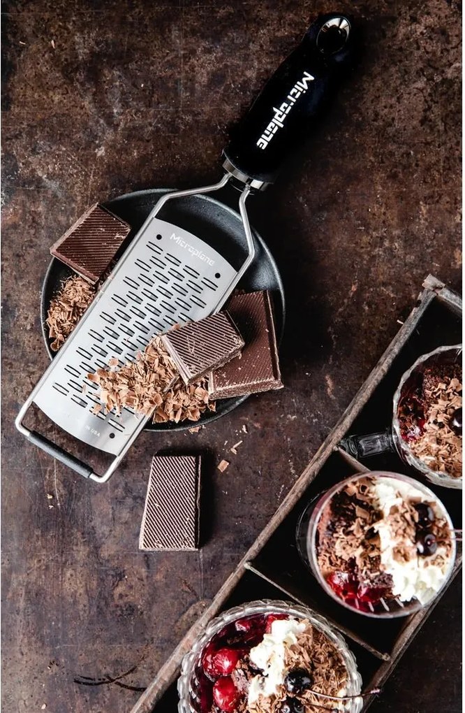Struhadlo Microplane GOURMET na širší proužky