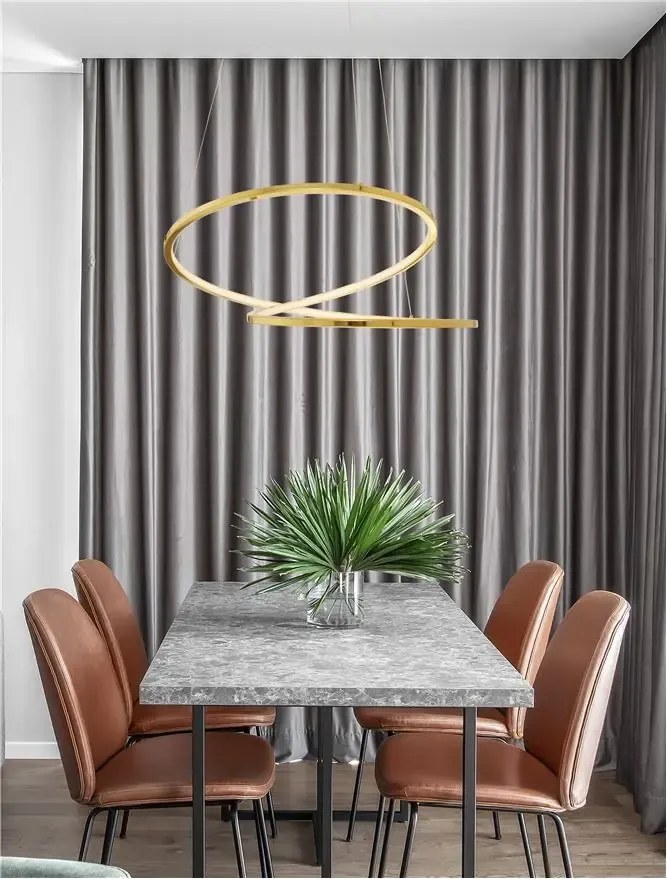 LED lustr Girish 60 zlaté