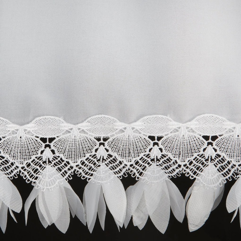ZÁCLONA NA PÁSCE LORETA 400X160 CM BÍLÁ