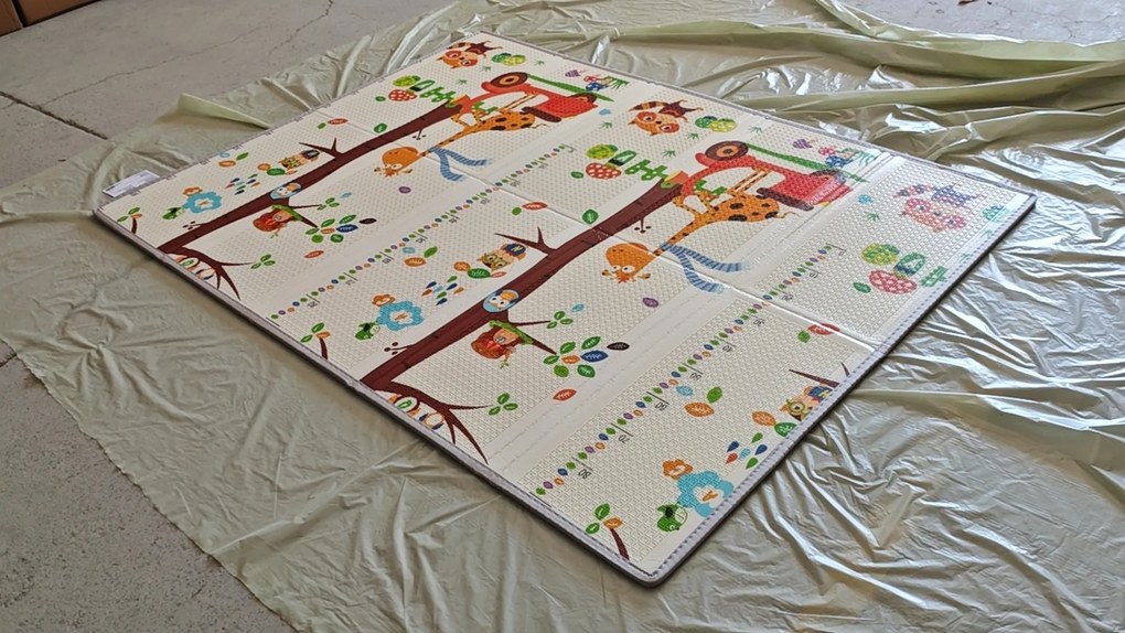 AIYAPLAY Hrací podložka pro děti 200x150x1,5 cm s motivem lesa, skládací a oboustranná z XPE, 0-3 roky, vícebarevná