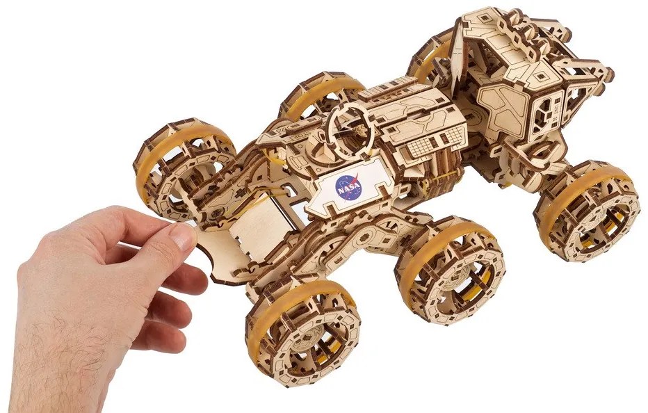 Ugears 3D dřevěné mechanické puzzle Mars Rover