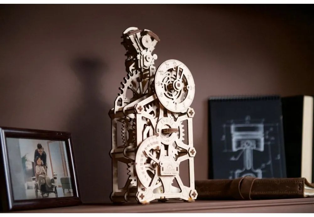 Ugears 3D mechanické puzzle Hodiny motoru 265 ks
