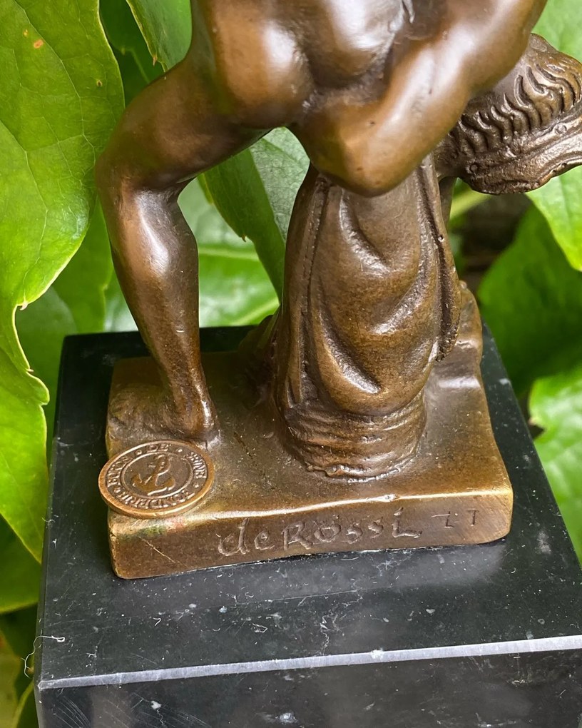 Bronzová soška Hércules a Diomédes ukotvení