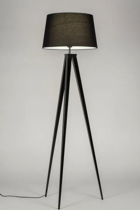 Stojací lampa Kohlmann Limited Black Dia