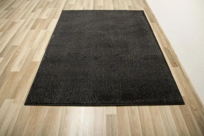 Metrážový koberec Romance-Elite 78 černý