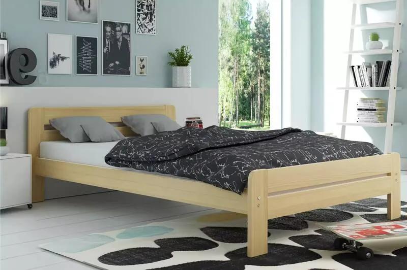 BMS Group Dřevěná postel Dallas s matrací 200x140 přírodní