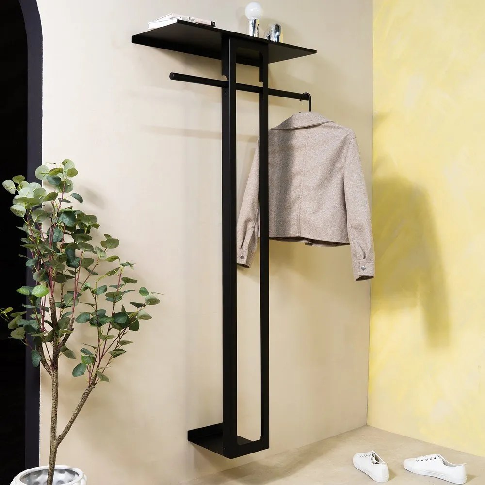 Černý ocelový nástěnný věšák s poličkou 70 cm Luno Large – Spinder Design