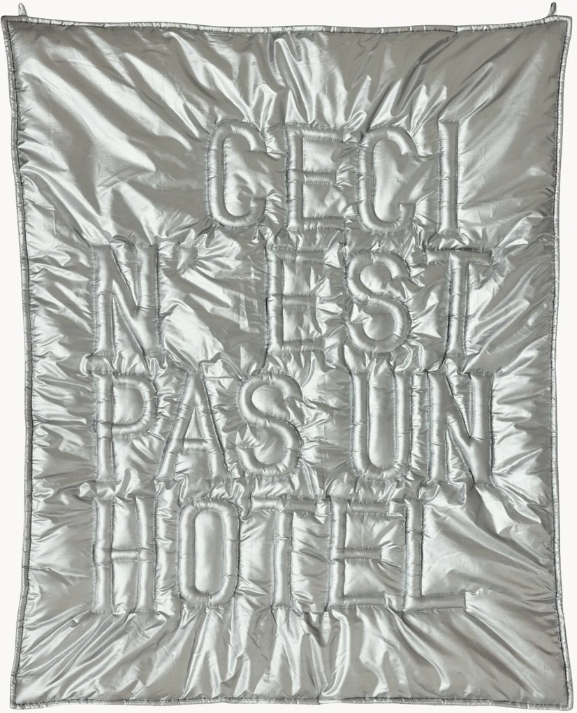 Nástěnná dekorace Ceci n'est pas un hôtel