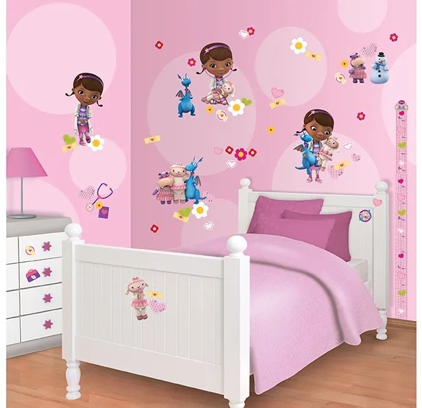 Walltastic Dětské samolepící dekorace Disney, Doc Mc Stuffins 41516, Walltastic rozměry 0,34 x 0,46 m