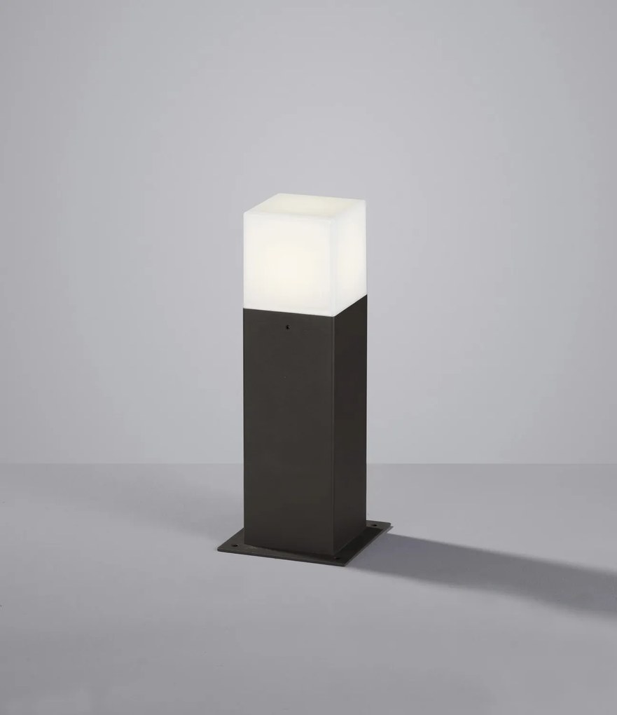 Trio Venkovní LED lampa Hudson, 1x3,5W, antracitová, 8,5 x 8,5 x 30 cm