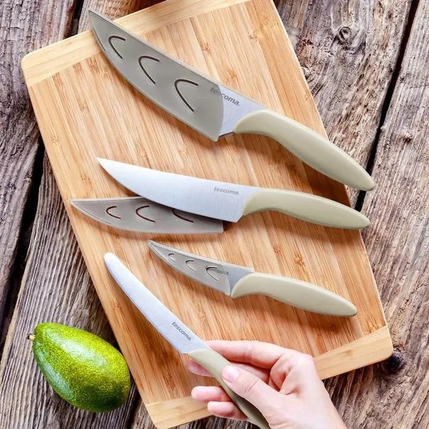 TESCOMA Nůž kuchařský MicroBlade MOVE 17 cm, s ochranným pouzdrem