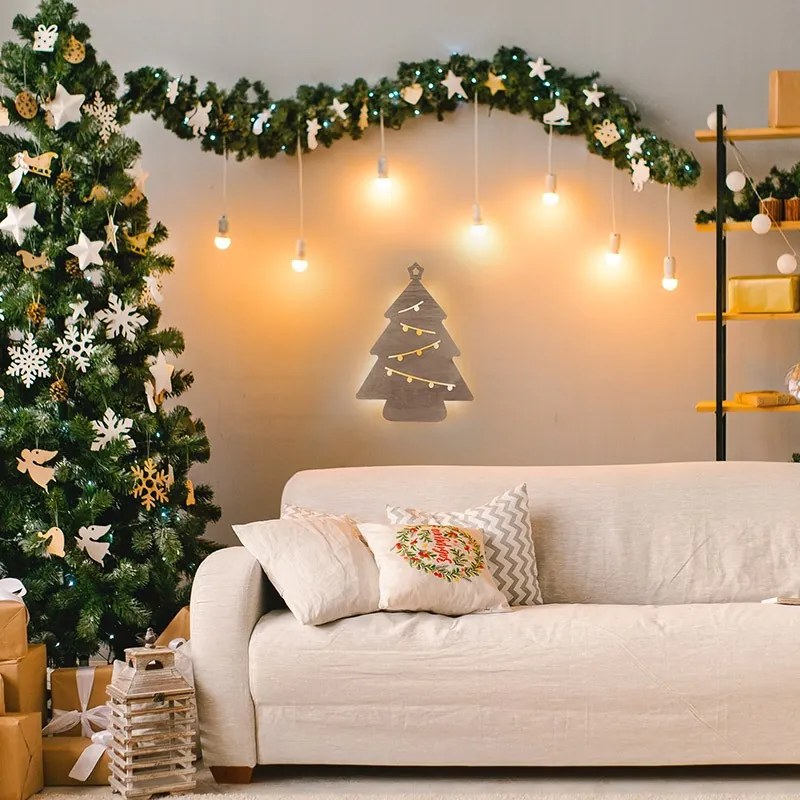 SOLIGHT LED nástěnná dekorace vánoční stromek, 24x LED, 2x AA