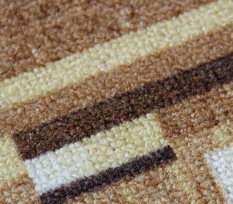 Associated Weavers, Protiskluzový běhoun na míru Bombay 33, šíře 67 cm, hnědá, chodba / předsíň