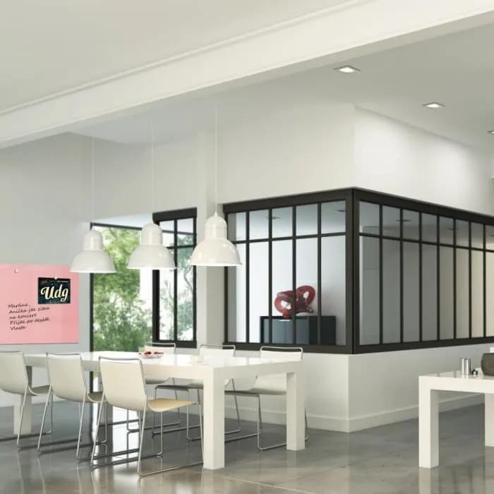 Růžová tělová skleněná pracovní a kancelářská tabule Smatab® - 40 × 60 cm