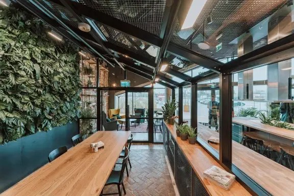 Vertical garden Chemaora