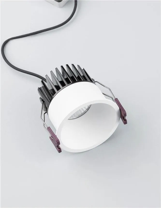 NV 9232116 Zapuštěné svítidlo BLADE bílý hliník LED 12W 3000K 38st. IP65 - NOVA LUCE