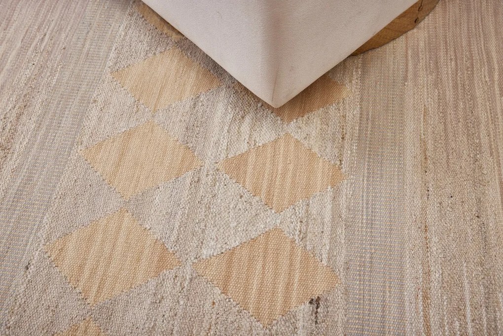 Diamond Carpets India, Ručně vázaný kusový koberec Angelo DESP P116 Pastel Brown Mix, 140x200, béžová, chodba / předsíň