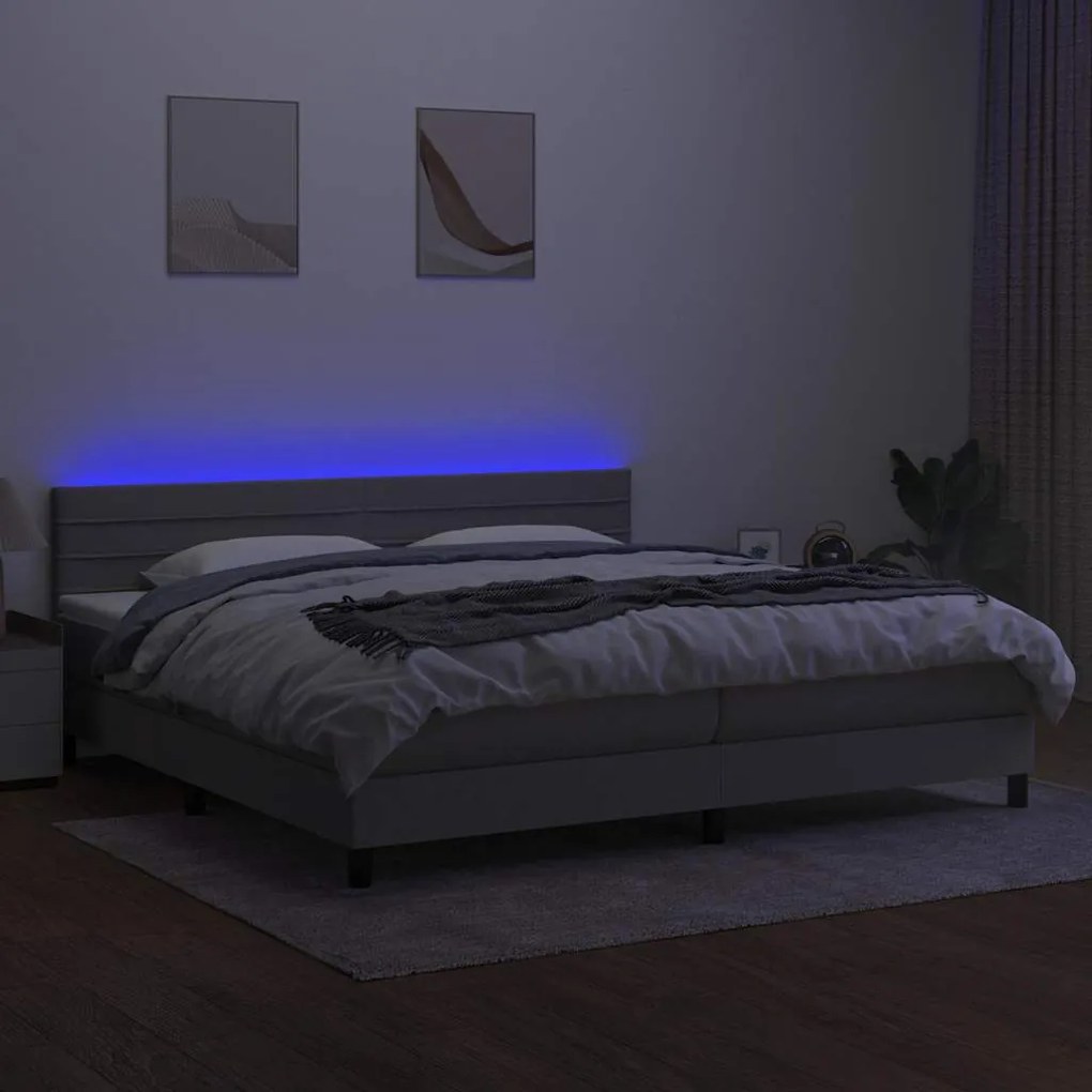 Box spring postel s matrací a LED světle šedá 200x200 cm textil 3133261