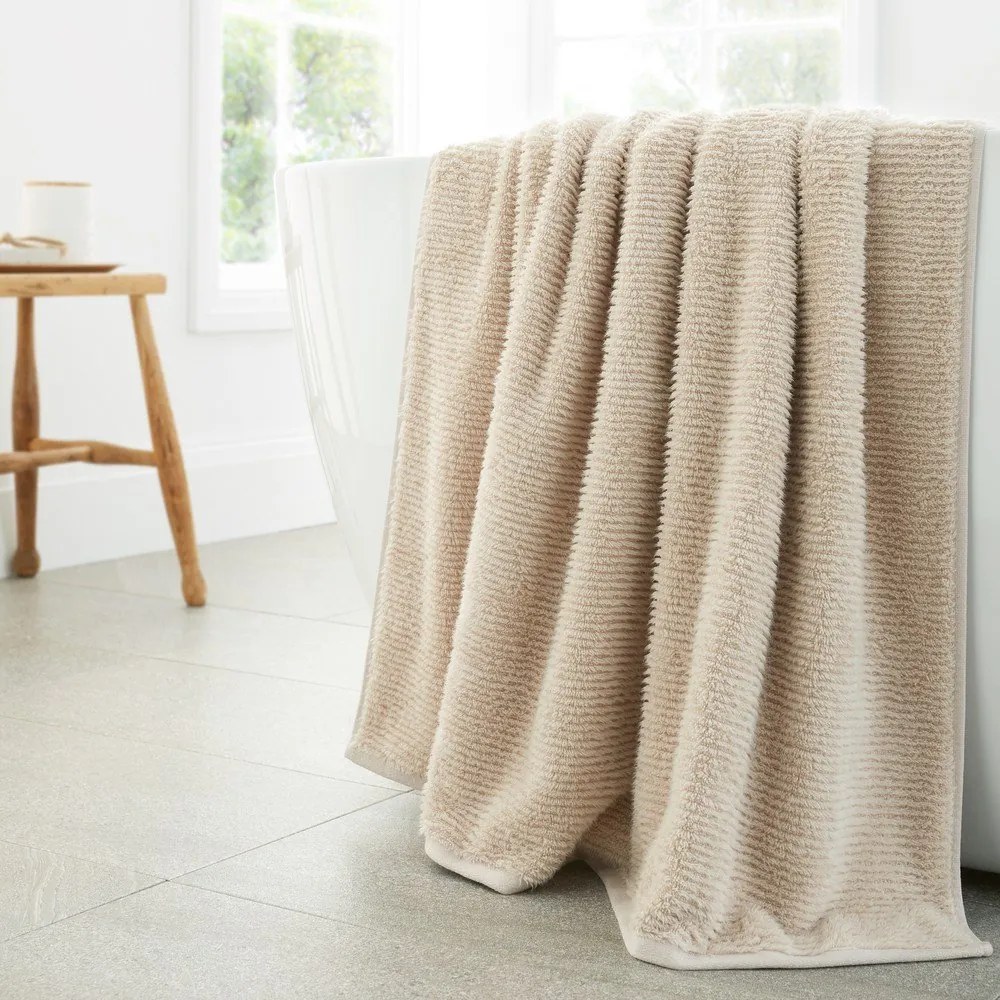 Béžová bavlněná osuška 70x127 cm Soft Zero Twist Spa Towel – Bianca