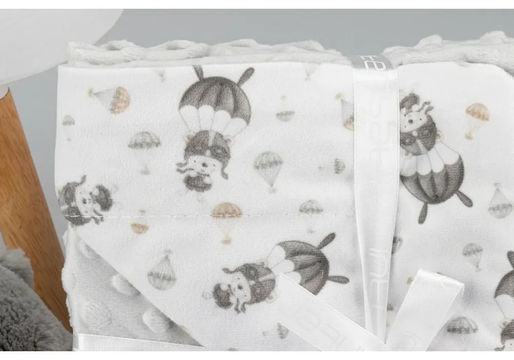 Interbaby Dětská deka 80x110 Medvídci šedé mikrovlákno s vyraženými bublinami
