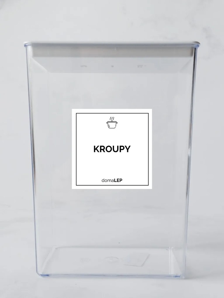 KROUPY – bílá samolepka na dózu, tučné písmo, 5 × 5 cm | DomaLEP