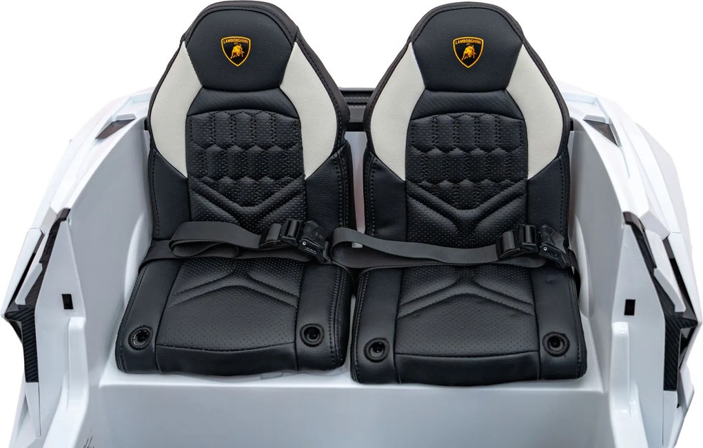 Ramiz Vozidlo Lamborghini Revuelto XL STRONG bílé