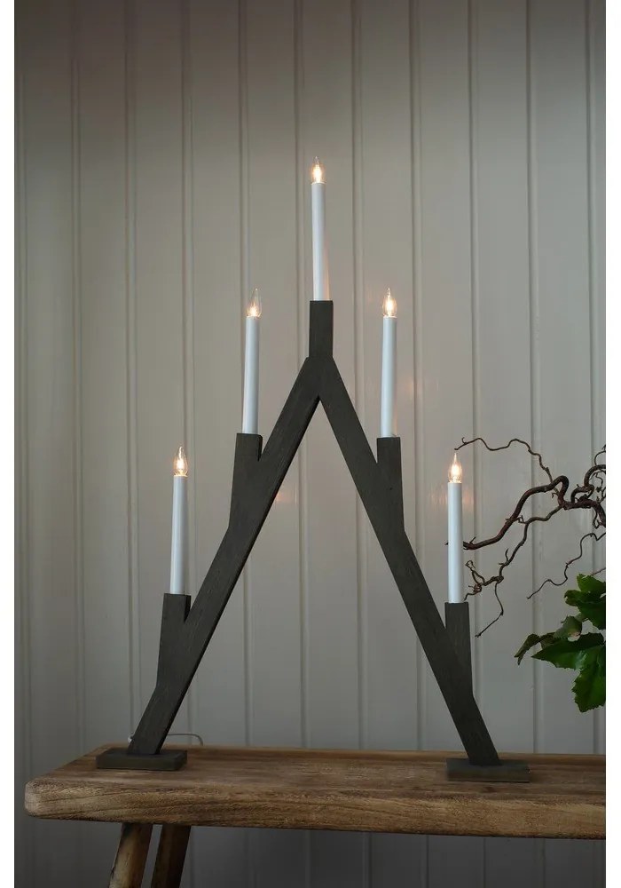 LED svícen do zásuvky (výška 76,5 cm) Bjurfors – Markslöjd