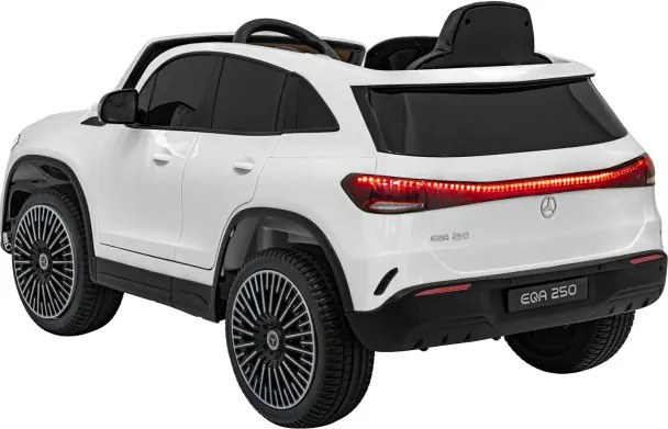Elektrické autíčko Mercedes Benz EQA 250 bílé