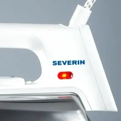 Severin BA 3211 bílá / žehlička / 1200W