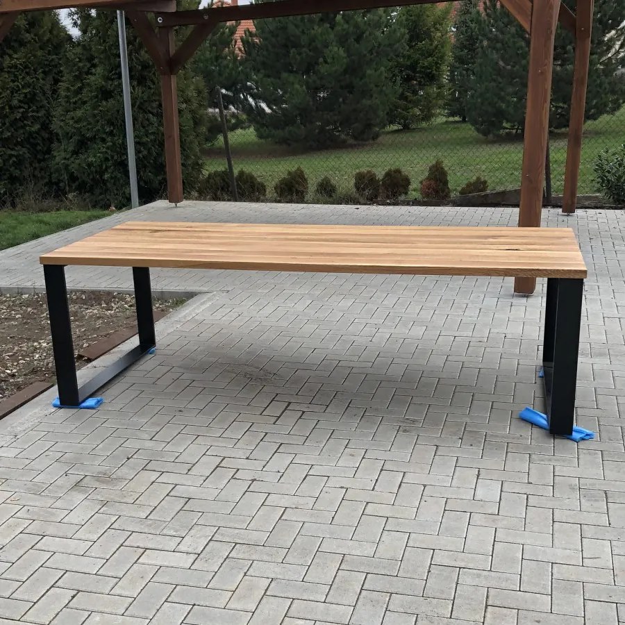 KULHÁNEK Zahradní stůl s nohami z ploché oceli XXL Odstín nátěru: lazura - palisandr, Velikost desky: 300x100 cm, Odstín podnože: antracit - RAL 7016