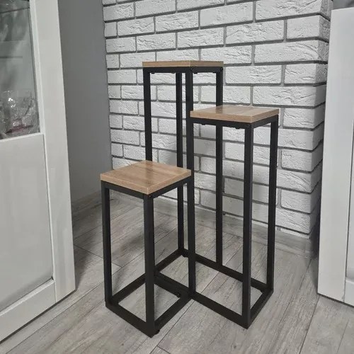 Květinový stolek - 3 úrovňový